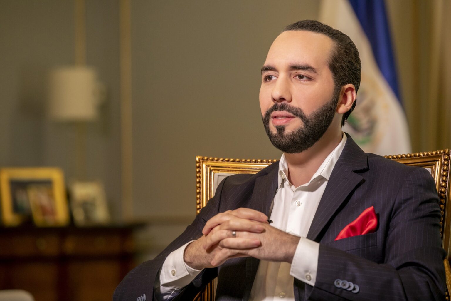 Nayib Bukele: Los que necesitan las donaciones internacionales, no les ...