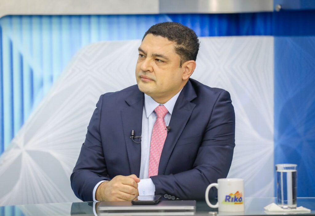 Candidatura de Bukele en 2024 es legal, dice Javier Argueta - Noticias ...