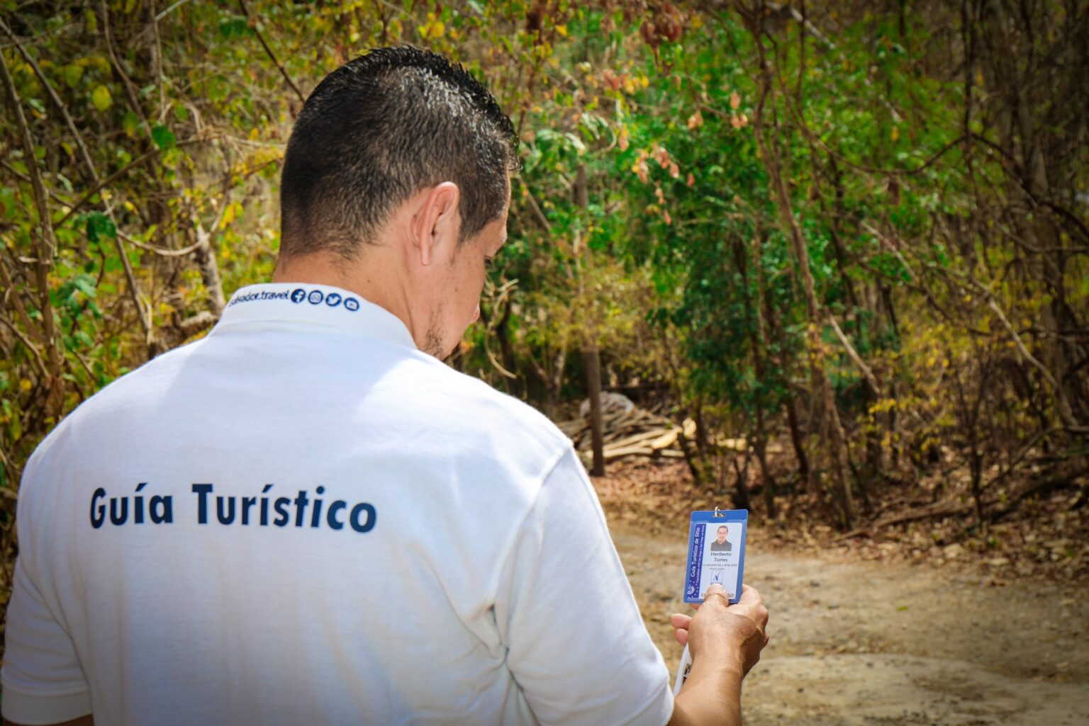 ¿Cómo contactar guías turísticos en El Salvador? - Noticias La Gaceta